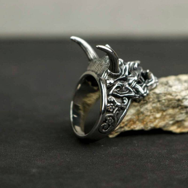 Vintage Oni Mask ring – bracelance