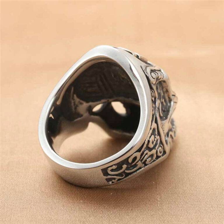 Crafted Skull Ring - Bracelance