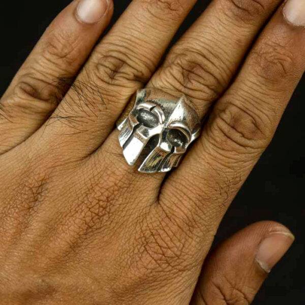 Spartan Ring – bracelance